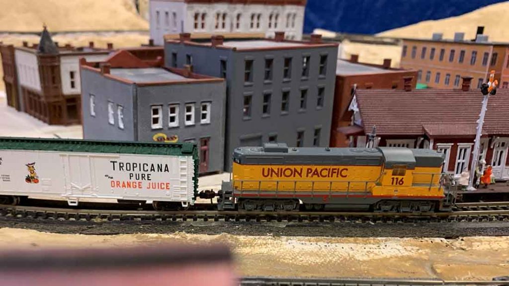 Scenic Ridge layout - Model railroad layouts plansModel railroad ...