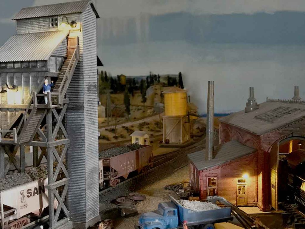 HO scale lumber yard - Model railroad layouts plansModel railroad ...