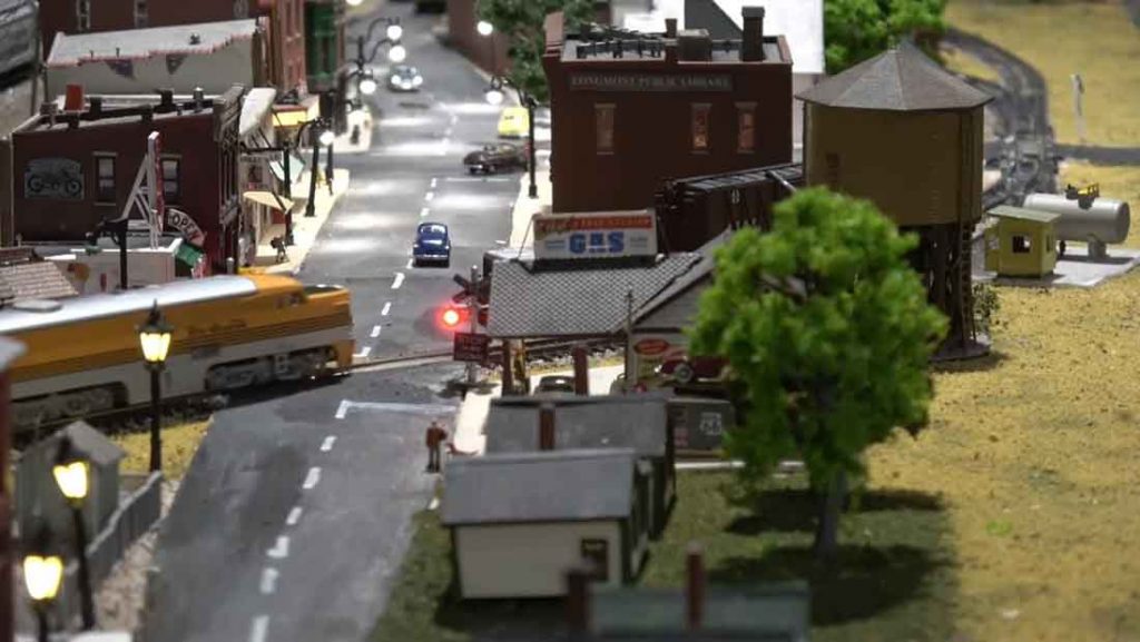 British model train layouts - Model railroad layouts plansModel ...
