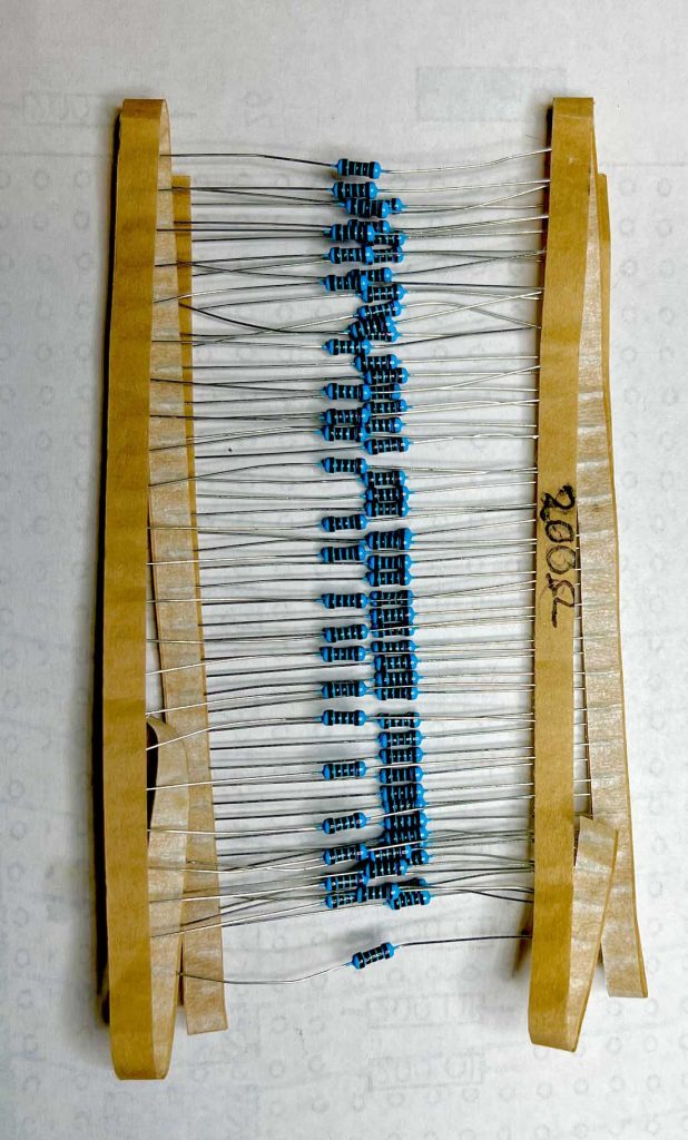 LED lighting for your model railroad - Model railroad layouts ...