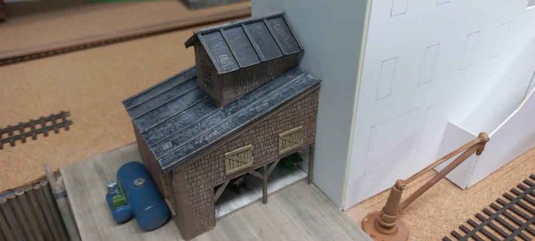 Workshop build - Model railroad layouts plansModel railroad layouts plans