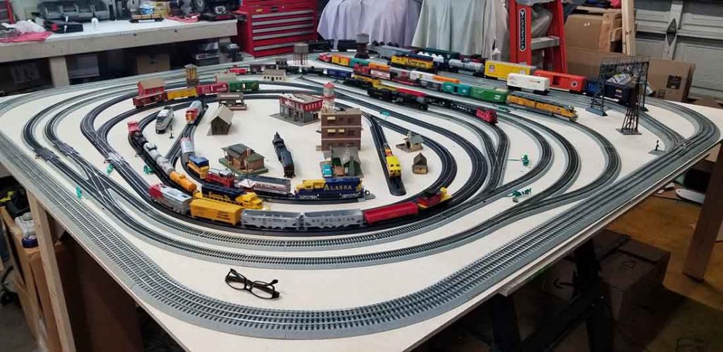 4 by 8 train - Mike's HO scale - Model railroad layouts plansModel ...