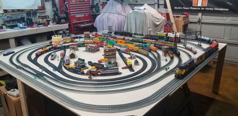 4 by 8 train - Mike's HO scale - Model railroad layouts plansModel ...