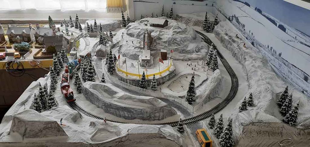 Adding snow to your train layout - Model railroad layouts plansModel ...