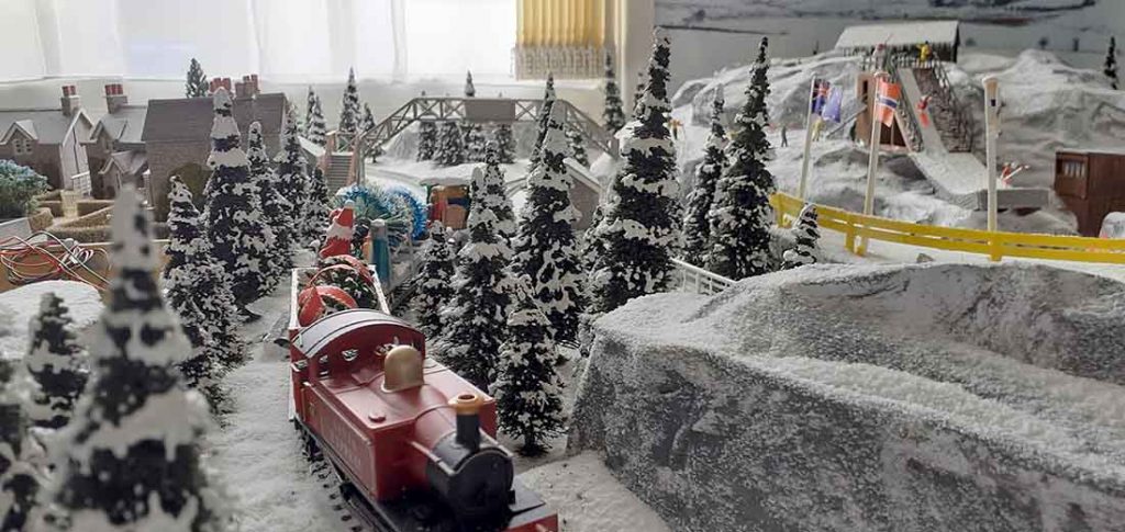 Adding snow to your train layout - Model railroad layouts plansModel ...