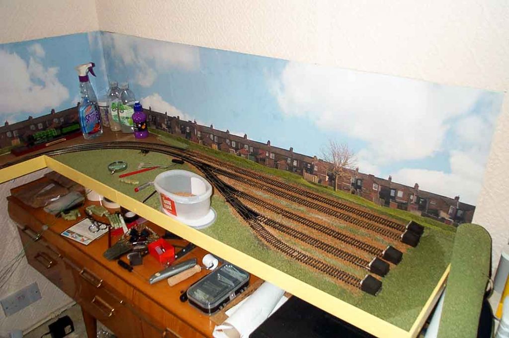 Adding snow to your train layout - Model railroad layouts plansModel ...