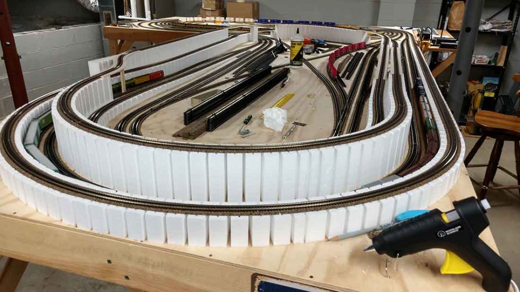 4x8 N scale train layout - Model railroad layouts plansModel railroad layouts plans