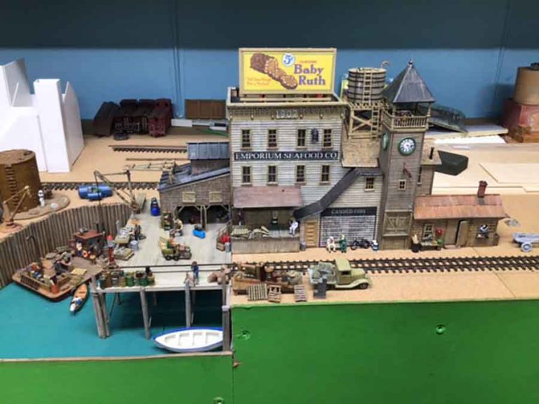 HO scale harbor model - Model railroad layouts plansModel railroad ...