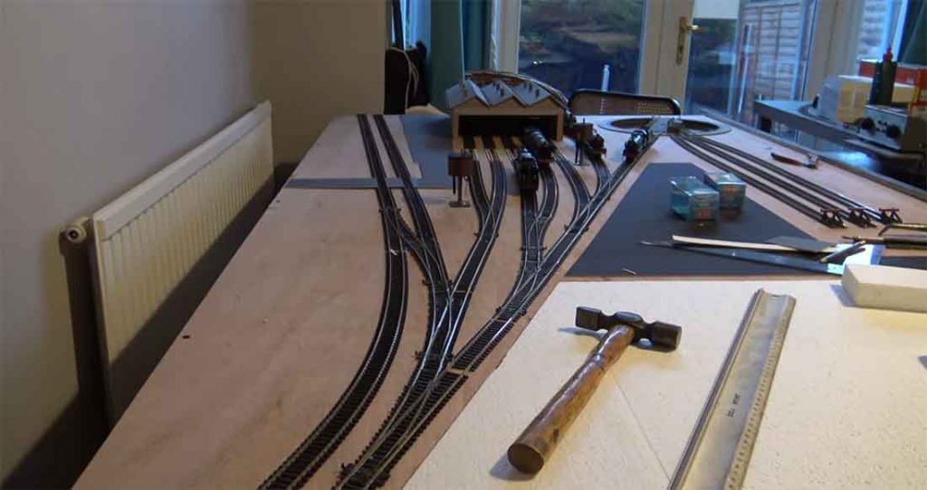 Model train layout ideas - Model railroad layouts plansModel railroad ...