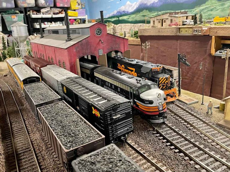 O scale building kits - Model railroad layouts plansModel railroad ...