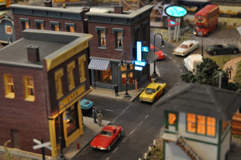 S scale train layouts - Model railroad layouts plansModel railroad ...