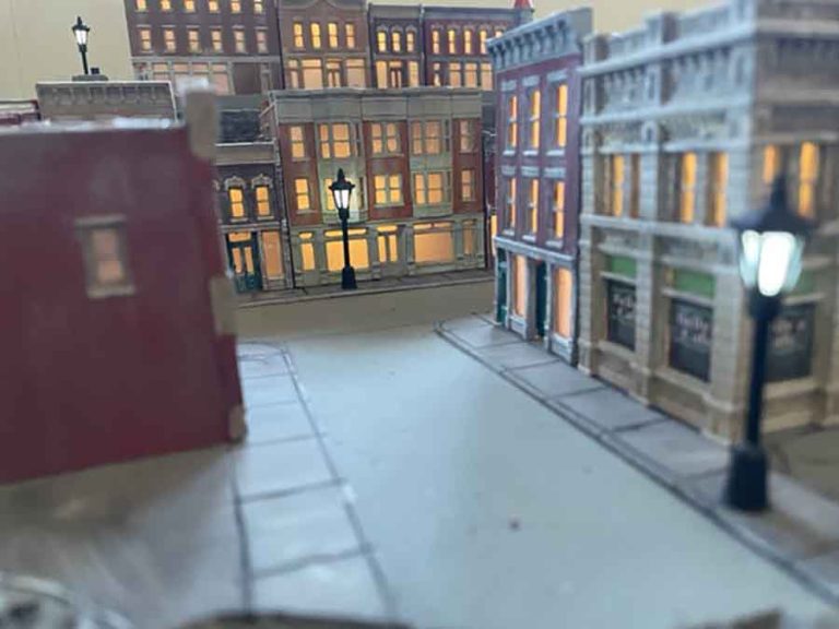 Clark's N scale city layout - Model railroad layouts plansModel ...