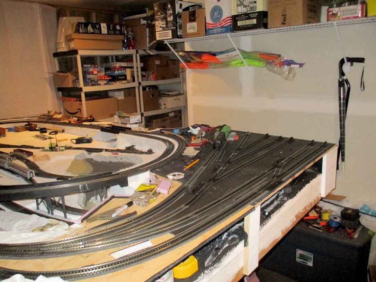 HO scale risers - Model railroad layouts plansModel railroad layouts plans