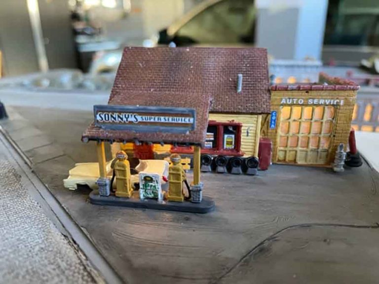 Clark's N scale city layout - Model railroad layouts plansModel ...