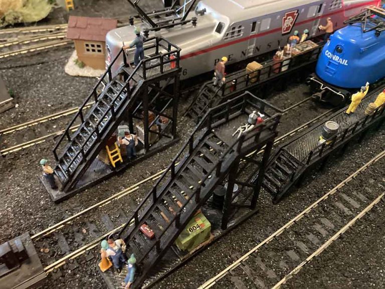 Model train signal lights - Model railroad layouts plansModel railroad ...