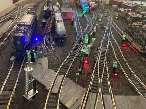 Model train signal lights - Model railroad layouts plansModel railroad ...