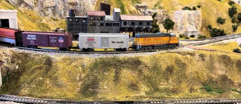Model train inclines - Model railroad layouts plansModel railroad ...