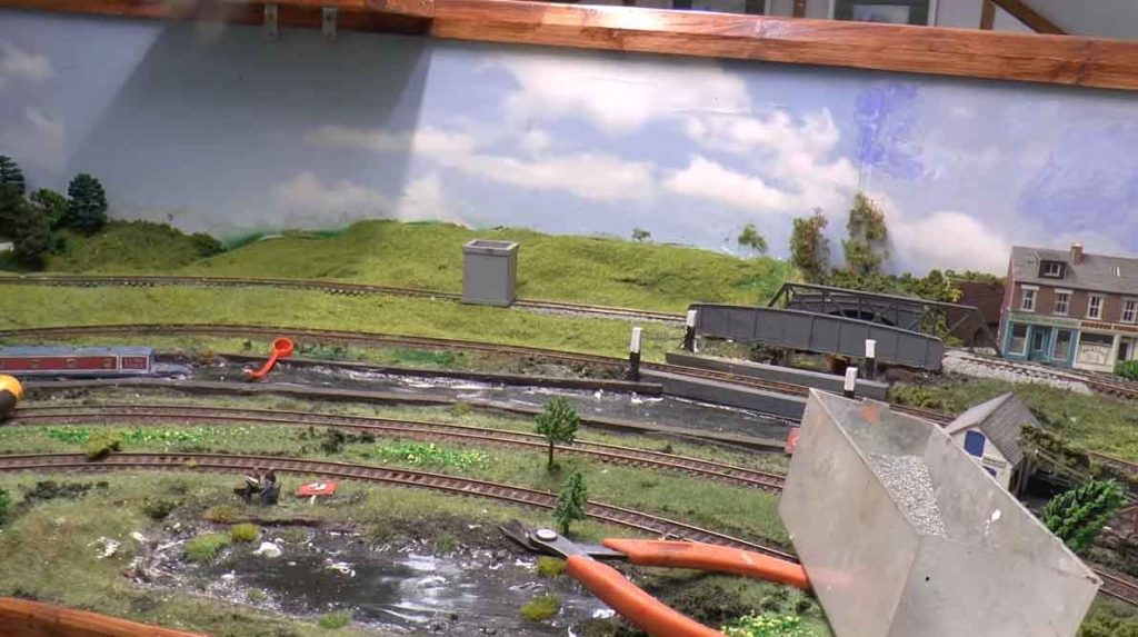 Static grass applicator - Model railroad layouts plansModel railroad ...