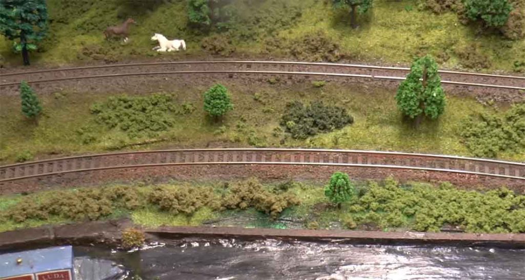 Static grass applicator - Model railroad layouts plansModel railroad ...