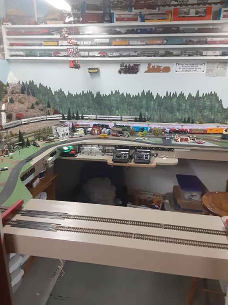 David's HO layout 7x10 - Model railroad layouts plansModel railroad ...
