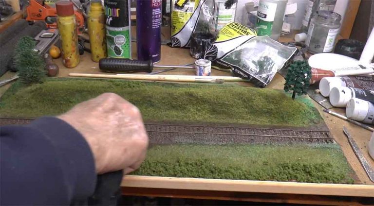 Scenery for model trains - Model railroad layouts plansModel railroad layouts plans