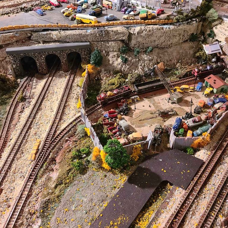 Model railroad tools - Model railroad layouts plansModel railroad ...