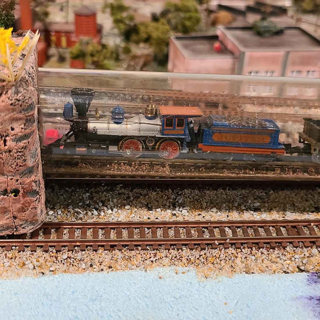 Department 56 model train - Model railroad layouts plansModel railroad ...