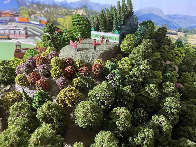 Model train foam mountain - Model railroad layouts plansModel railroad ...