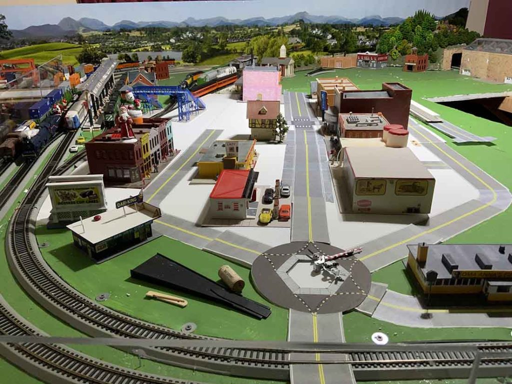 Model train foam mountain - Model railroad layouts plansModel railroad ...