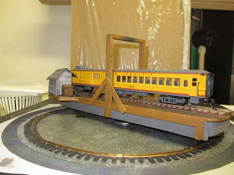 Model train turntable - Model railroad layouts plansModel railroad ...