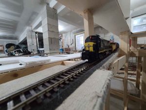 John's HO scale track layout - Model railroad layouts plansModel ...