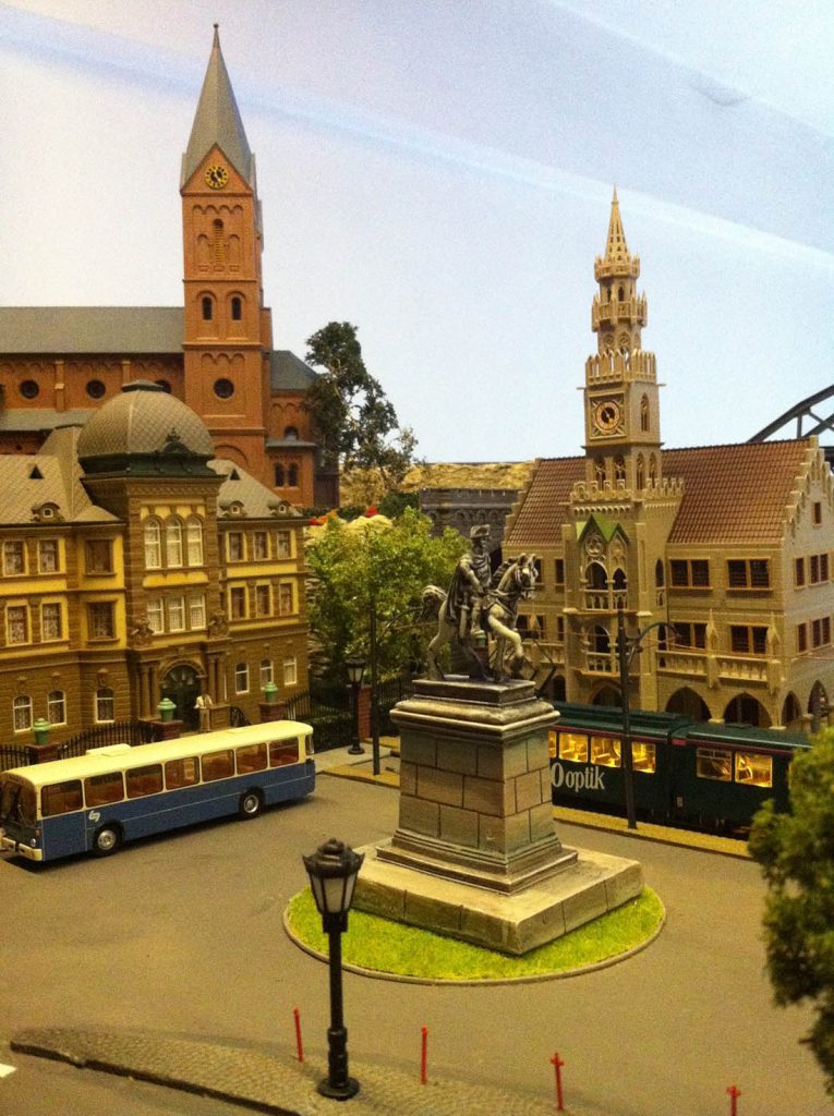 HO scale detail parts - Model railroad layouts plansModel railroad ...