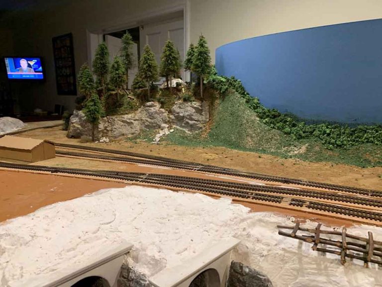 HO scale DCC - Model railroad layouts plansModel railroad layouts plans