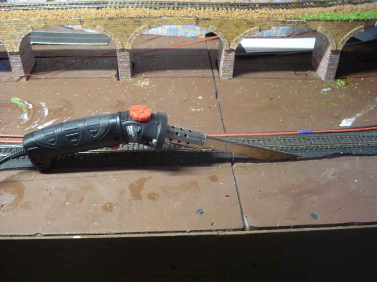 Wiring your layout - Model railroad layouts plansModel railroad layouts ...