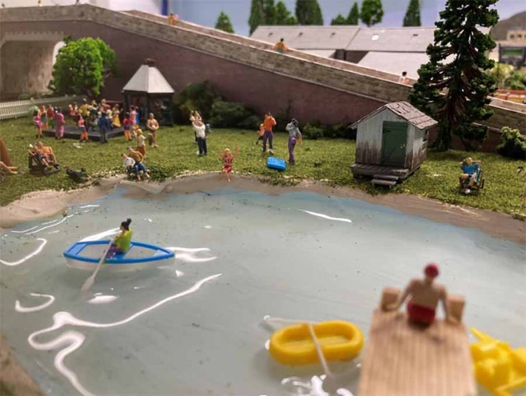 U shaped model train layouts - Model railroad layouts plansModel ...