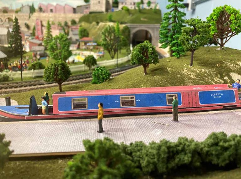 U shaped model train layouts - Model railroad layouts plansModel ...