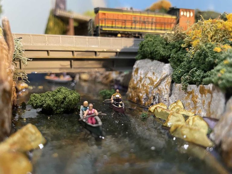 N scale switching layout - Model railroad layouts plansModel railroad ...