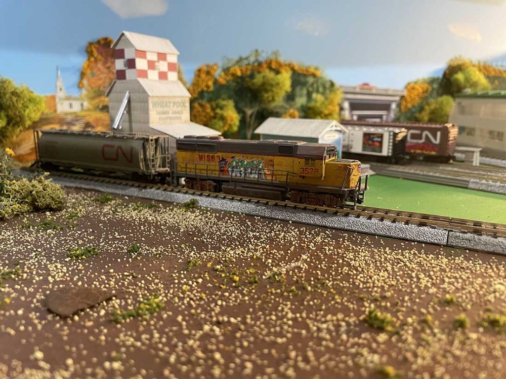 N scale switching layout - Model railroad layouts plansModel railroad ...