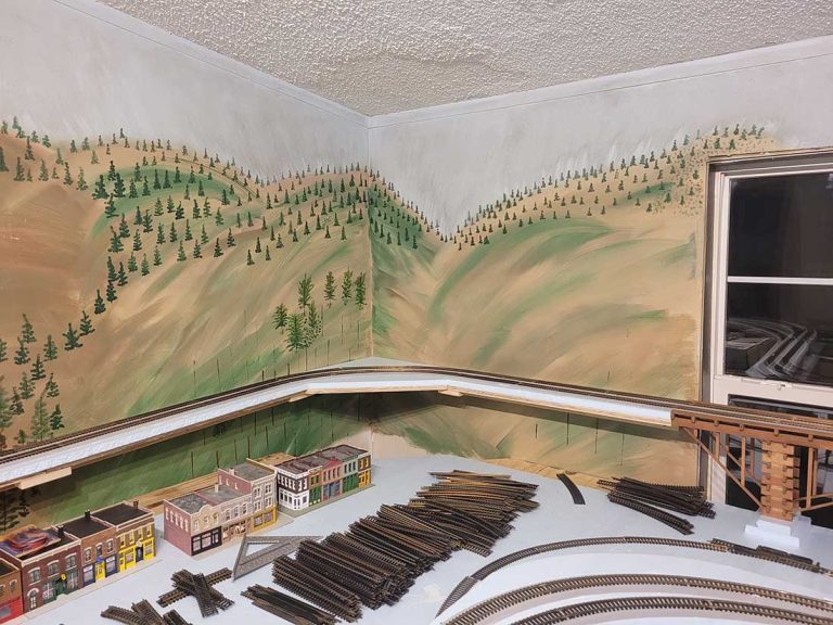 Starting a train layout - Model railroad layouts plansModel railroad ...