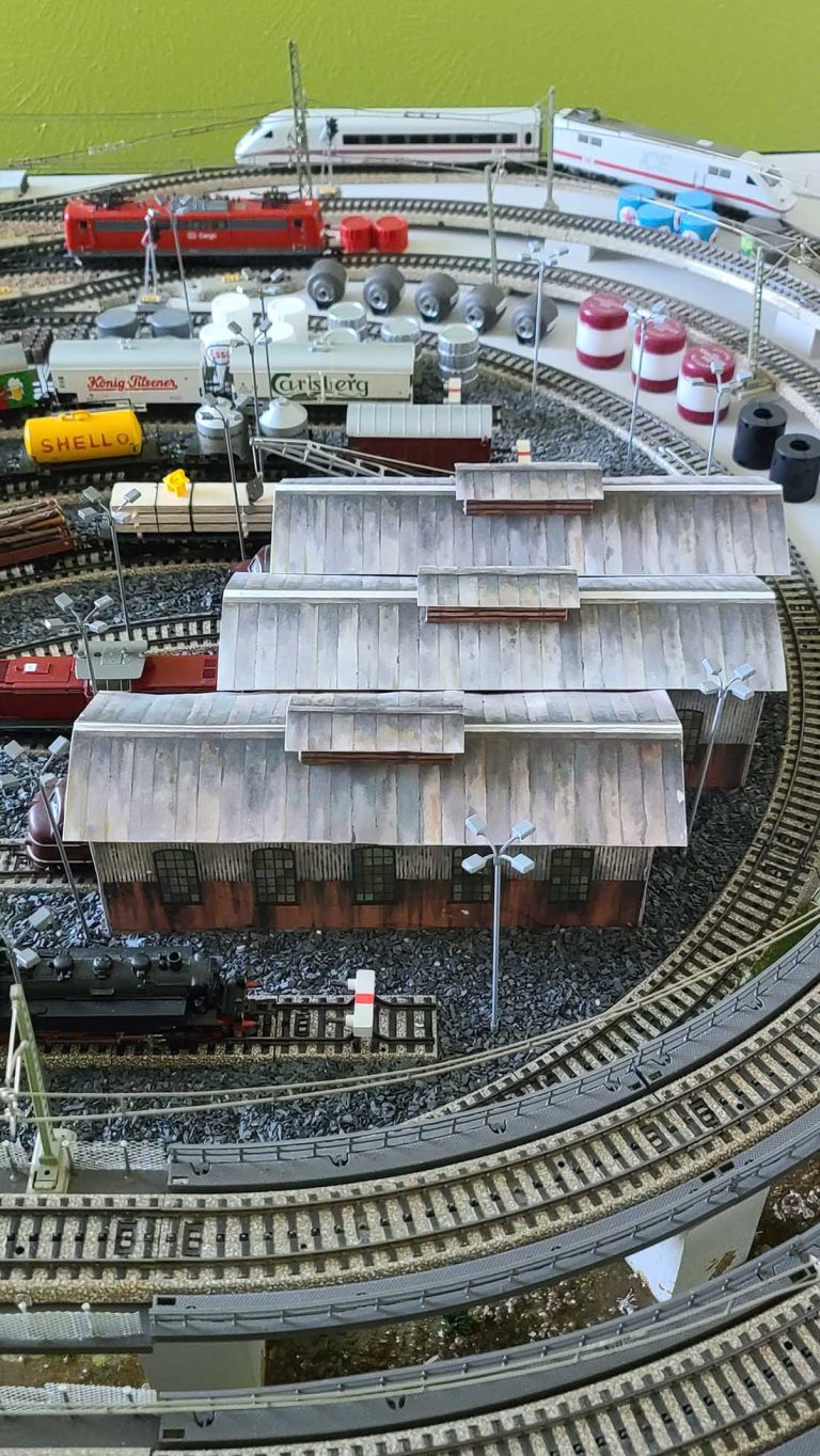 HO scale freight cars - Model railroad layouts plansModel railroad ...