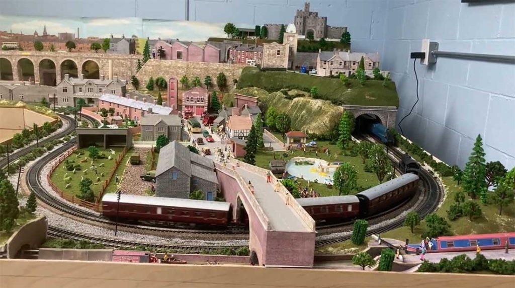 Model cliff railway - Model railroad layouts plansModel railroad ...