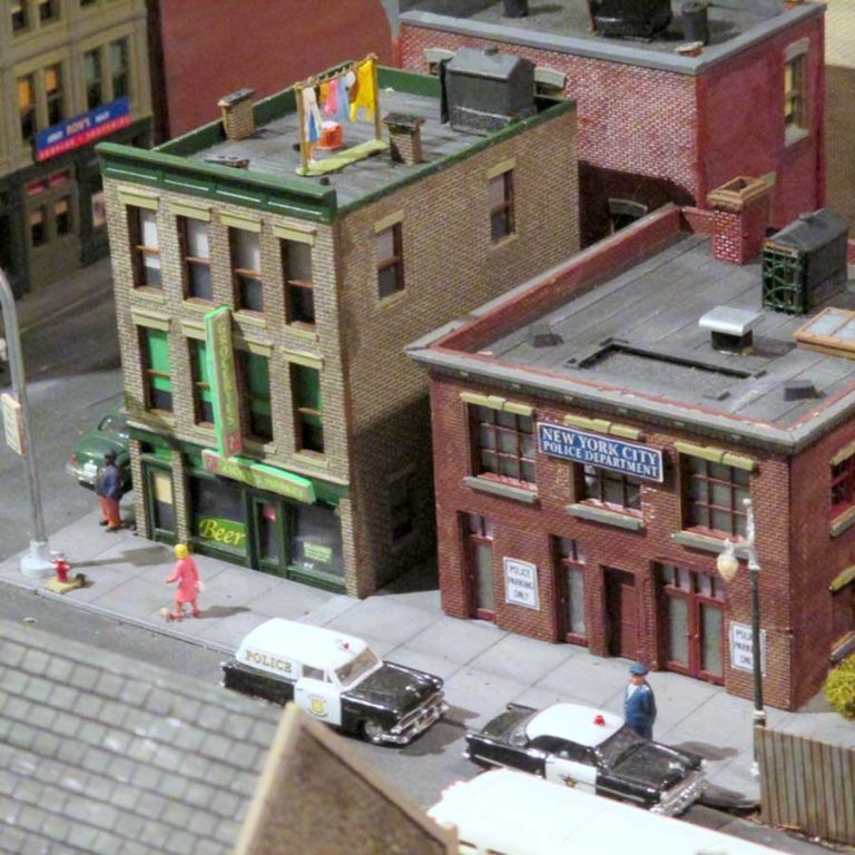 1950s HO scale model railroad - Model railroad layouts plansModel ...