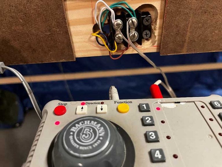 Wiring a model railroad - Model railroad layouts plansModel railroad ...