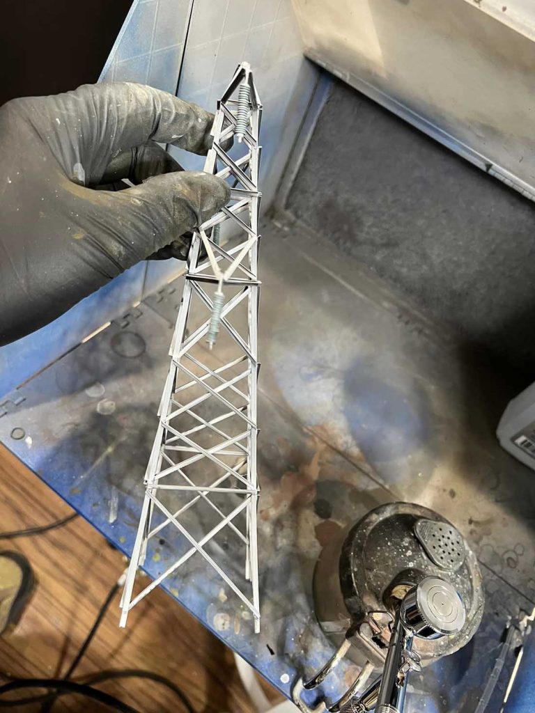 Model railroad electric utility details - Model railroad layouts ...