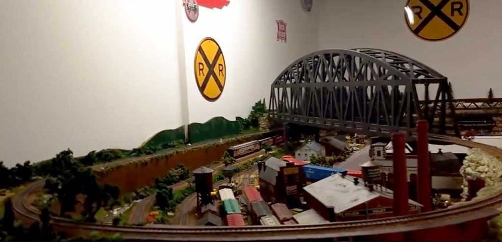 Scratch build a HO scale trestle bridge - Model railroad layouts ...