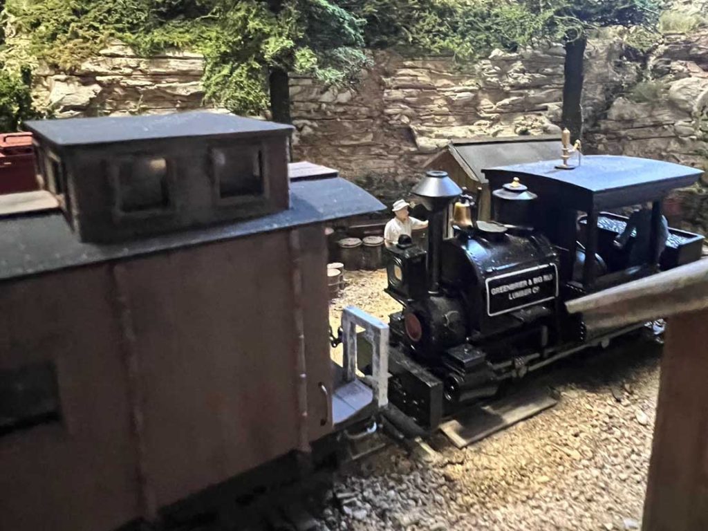 More from Bill on his stunning On30 layout - Model railroad layouts ...