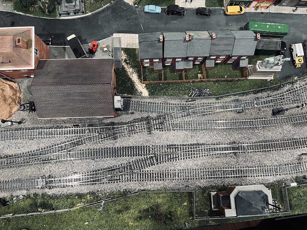 Track crossover - Model railroad layouts plansModel railroad layouts plans