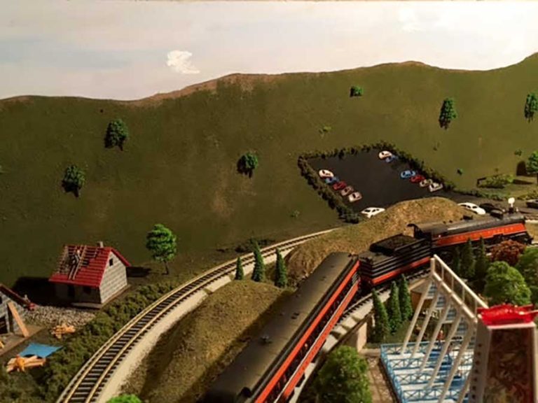 Model train 3D backdrop - Model railroad layouts plansModel railroad ...