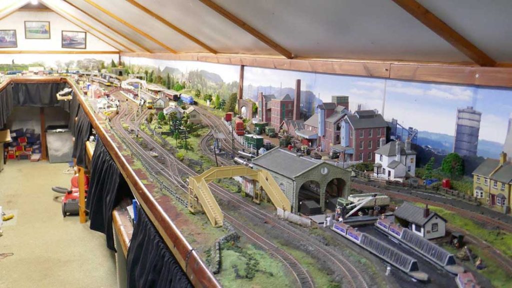 Denny's layout - Model railroad layouts plansModel railroad layouts plans