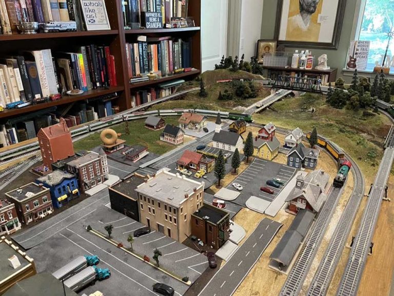 N scale steam layout - Model railroad layouts plansModel railroad ...